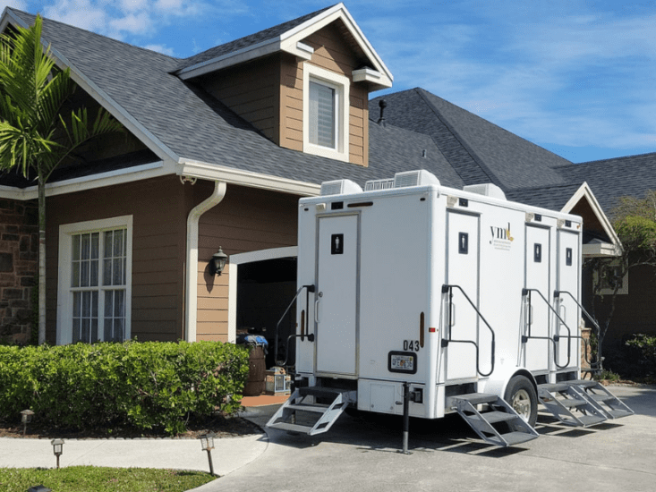 Experience Luxury Portable Restrooms with the Executive FLEX for Your Next Upscale Event